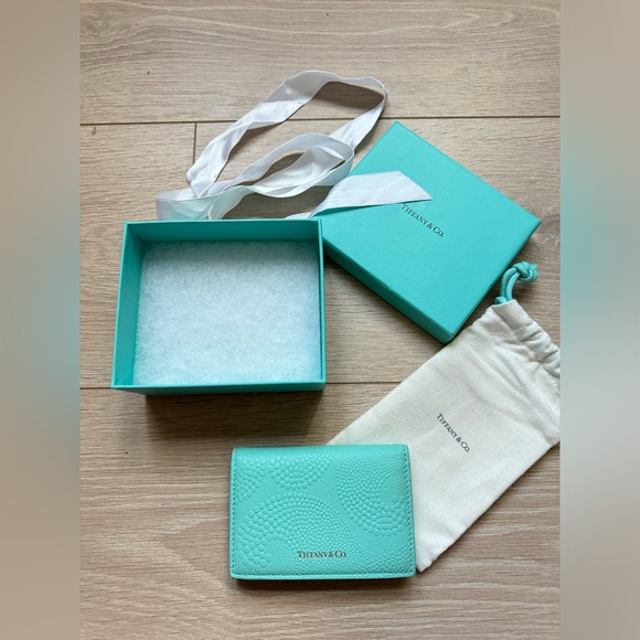 Tiffany & Co. | Accessories | Tiffany Co Pebbled Leather Card Case ...